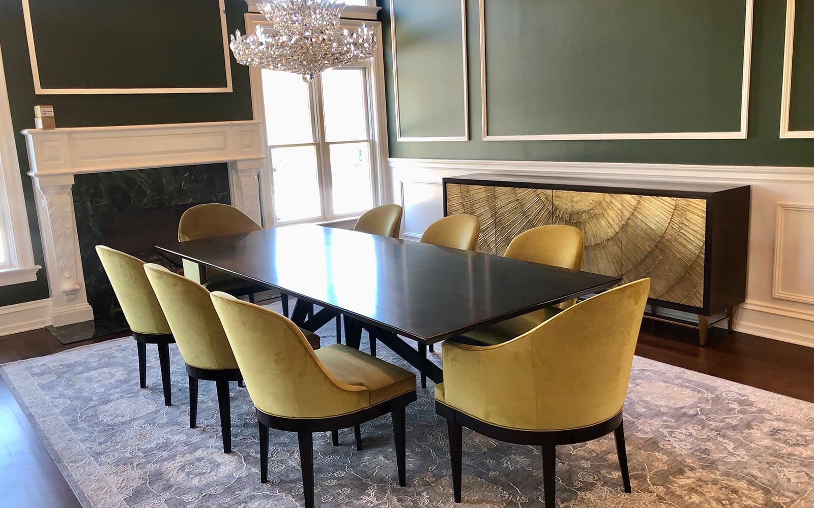 Custom Design Home Interiors: Choosing Living Room Furniture